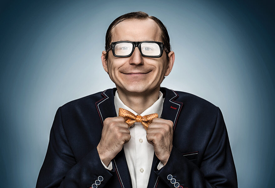 The Secret Weapon of a Flirty Outdoorsman? Double-Bridge Frames ...