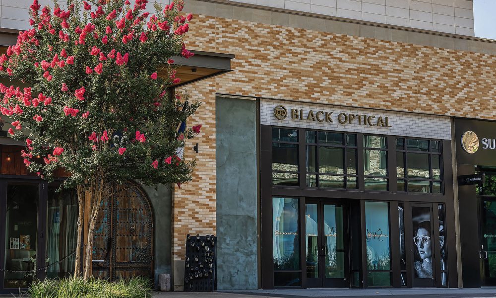 This High-End Texas Optical Added a Touch of Warmth to Its Newest ...